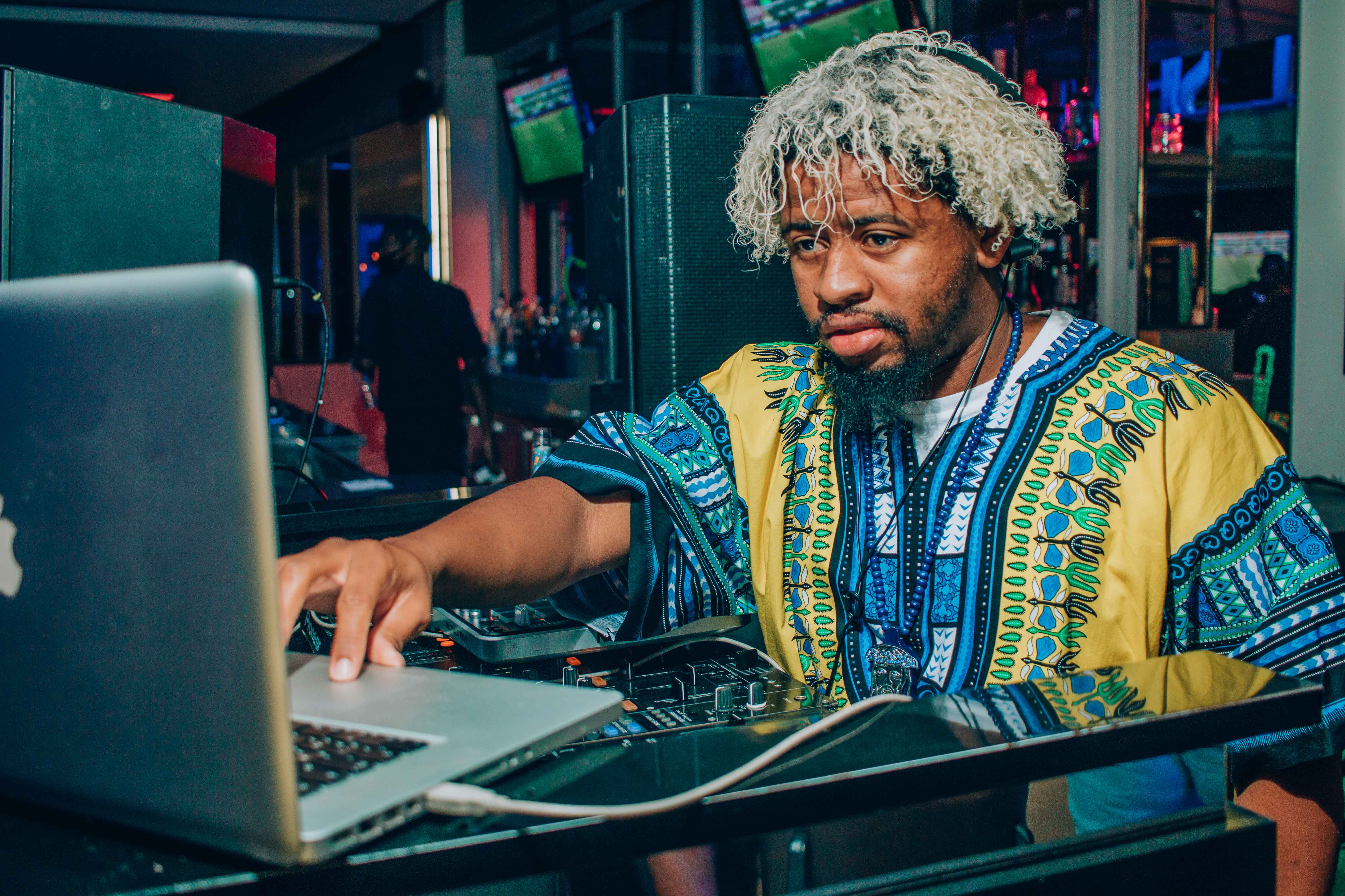 Amplekz Official Website